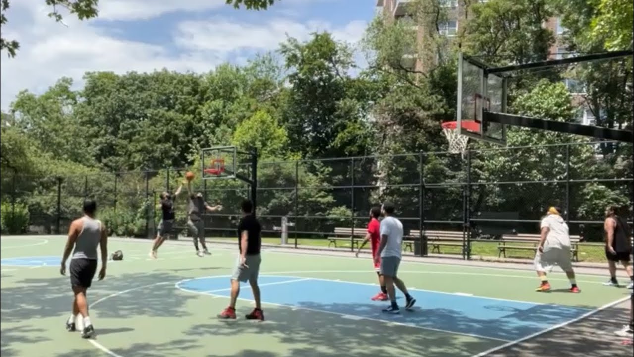 (IRL) Isham Boyz NYC SUMMER 4V4 BASKETBALL 🏀 GAME 2 - YouTube