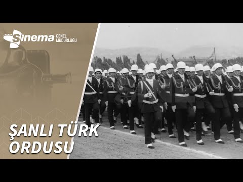 Arşivden: 1972 Yılı 30 Ağustos Kutlamaları ve Askeri Geçit Töreni