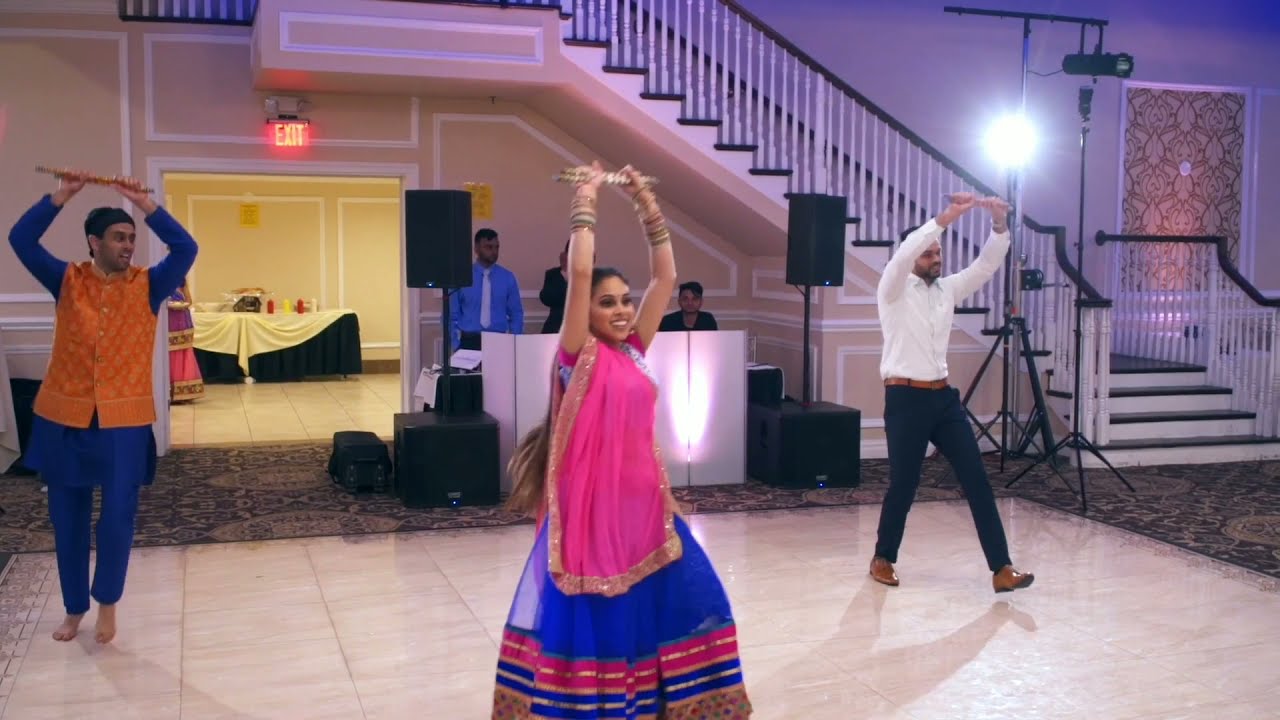 Jhulan Morli | Gujarati Raas Garba Dance | KCbySONI.com | Indian ...