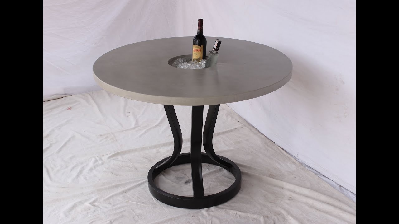 Outdoor round concrete table - YouTube