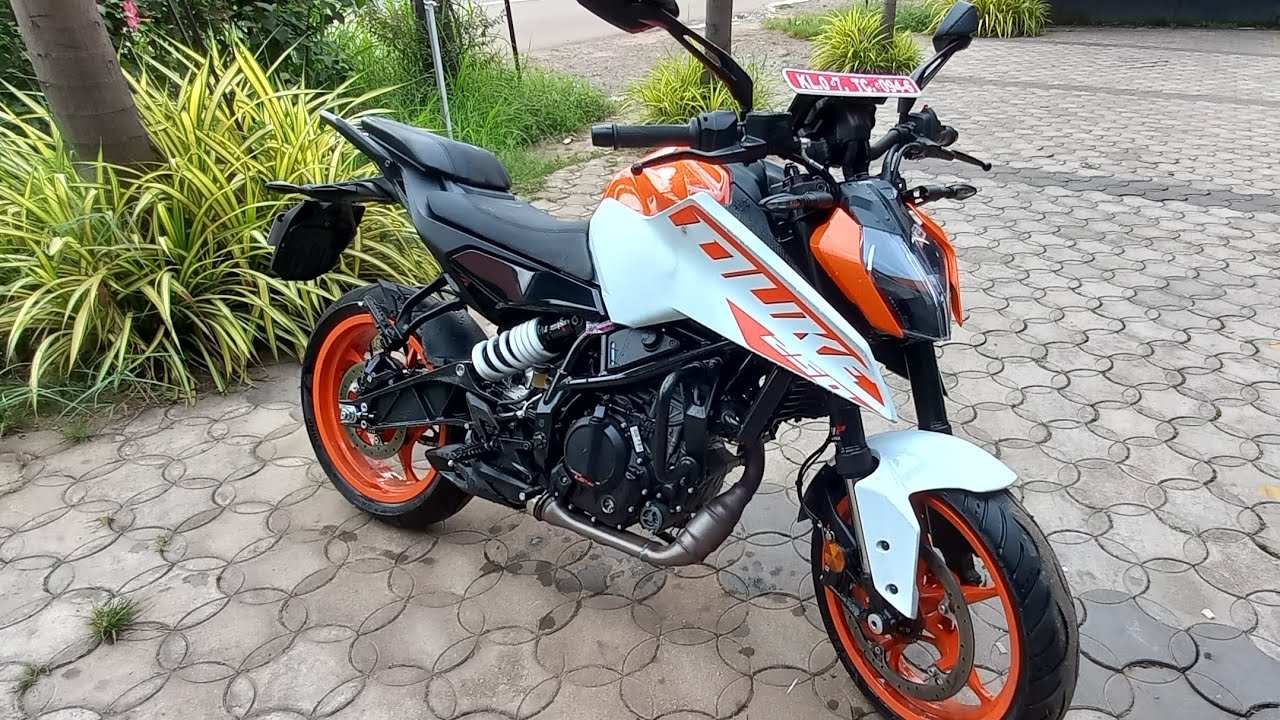 KTM Duke 250 with Quick Shifter + makes it an exciting Sports byk # ...