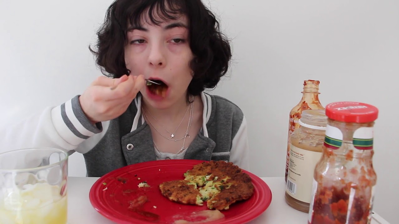 MUKBANG messed up Green Onion Pancake 1080p 30fps H264 128kbit AAC ...