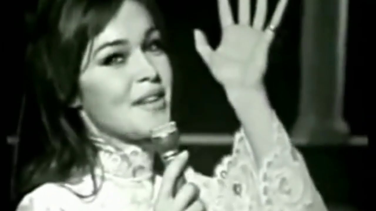 "CORAZÓN CONTENTO" MARISOL - YouTube