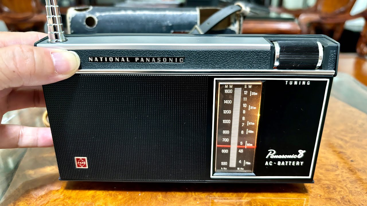 National Panasonic R-205D Cổ 1967 Mới Keng (0916.95.05.95) - YouTube