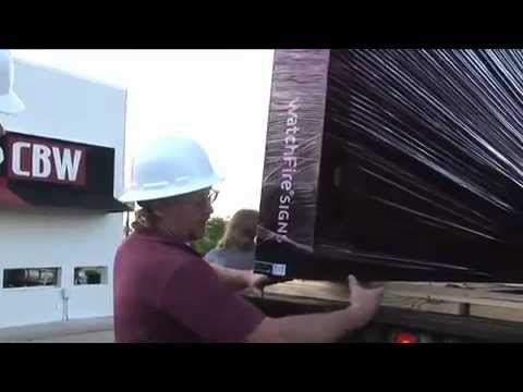 Watchfire Digital Outdoor Billboard Installation Video - YouTube