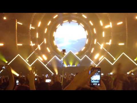 Hardwell & KSHMR - Power ( Full performance Live from Andes Future 2017 , Chile )