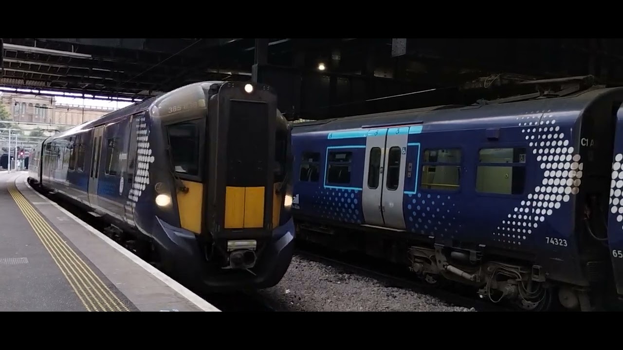 British Rail Class 385 #385038 arriving at Edinburgh Waverly [+ Class ...