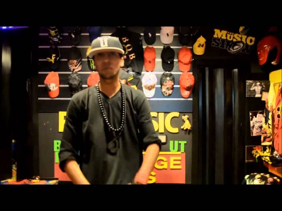 Crazy MIC - GANGSTA FREESTYLE FT. SOLO 8 (PROMO) - YouTube