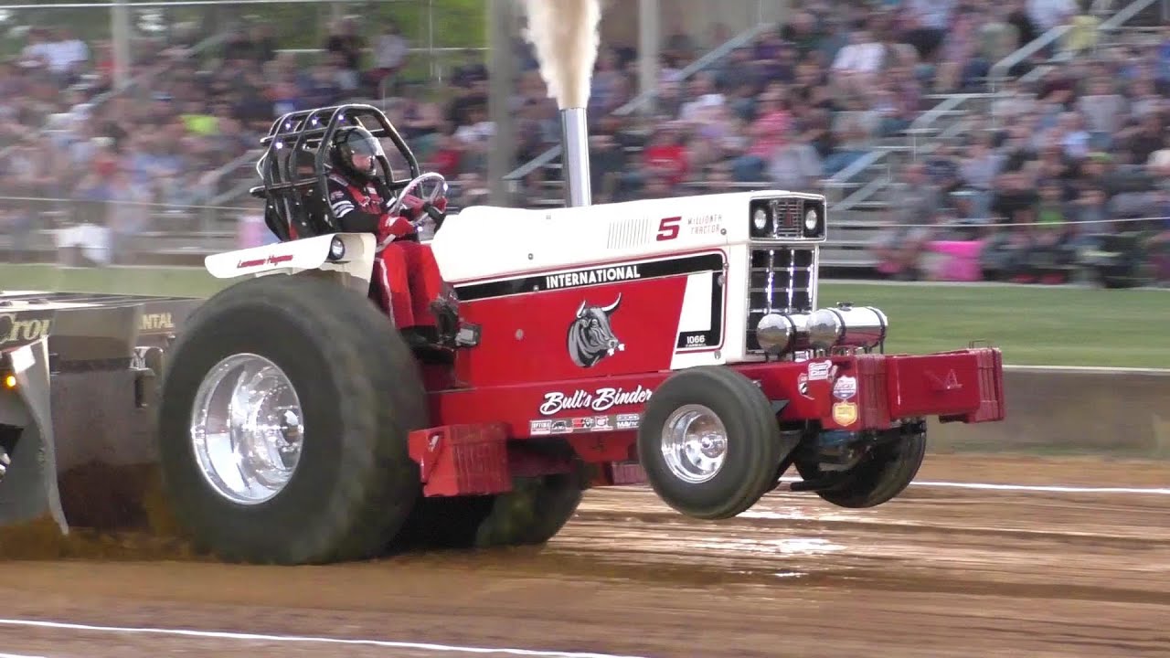 Ultimate Coal Rollin Beast Of The East Truck And Tractor pull - YouTube