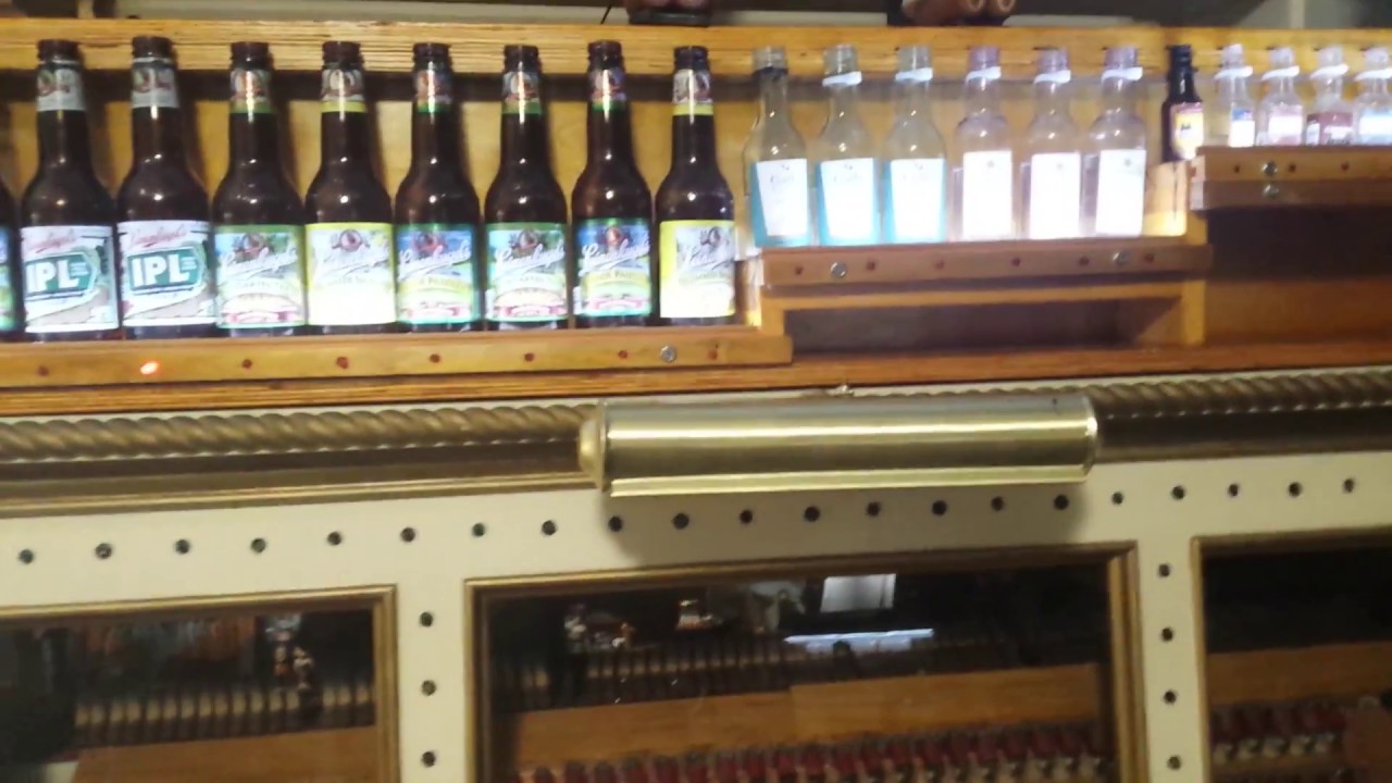 Jack Moelmann's Bottle Organ - YouTube
