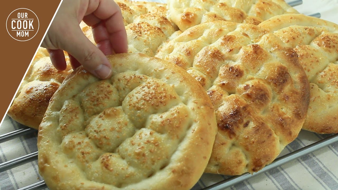 Turkish RAMADAN PIDE Recipe. Soft and Fluffy Small Pide Bread. Easy and ...