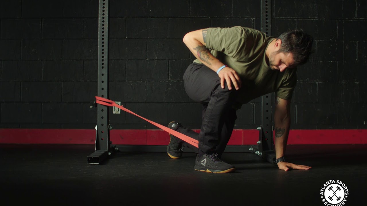 Band Ankle Distraction For Increased Dorsiflexion - YouTube