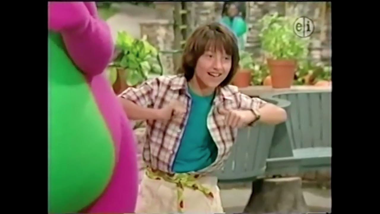 Barney And Friends - I Am A Happy Helper (Song) - YouTube