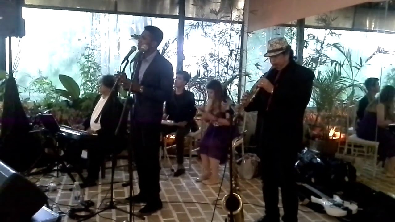 What Is A Good Cake Cutting Song? The Best Wedding Bands in Manila ...