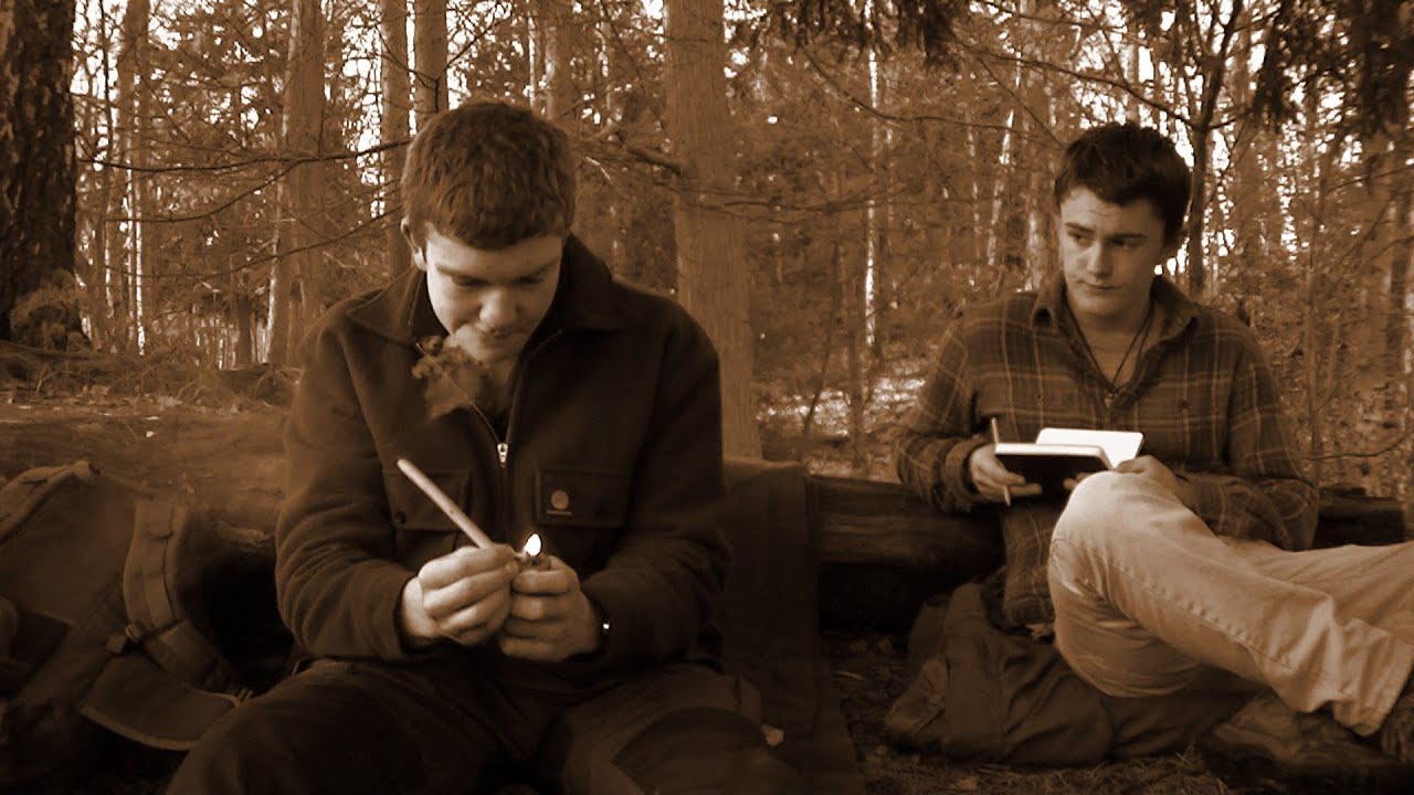 Bushpipe Smoking - Raspberry Leaves - YouTube