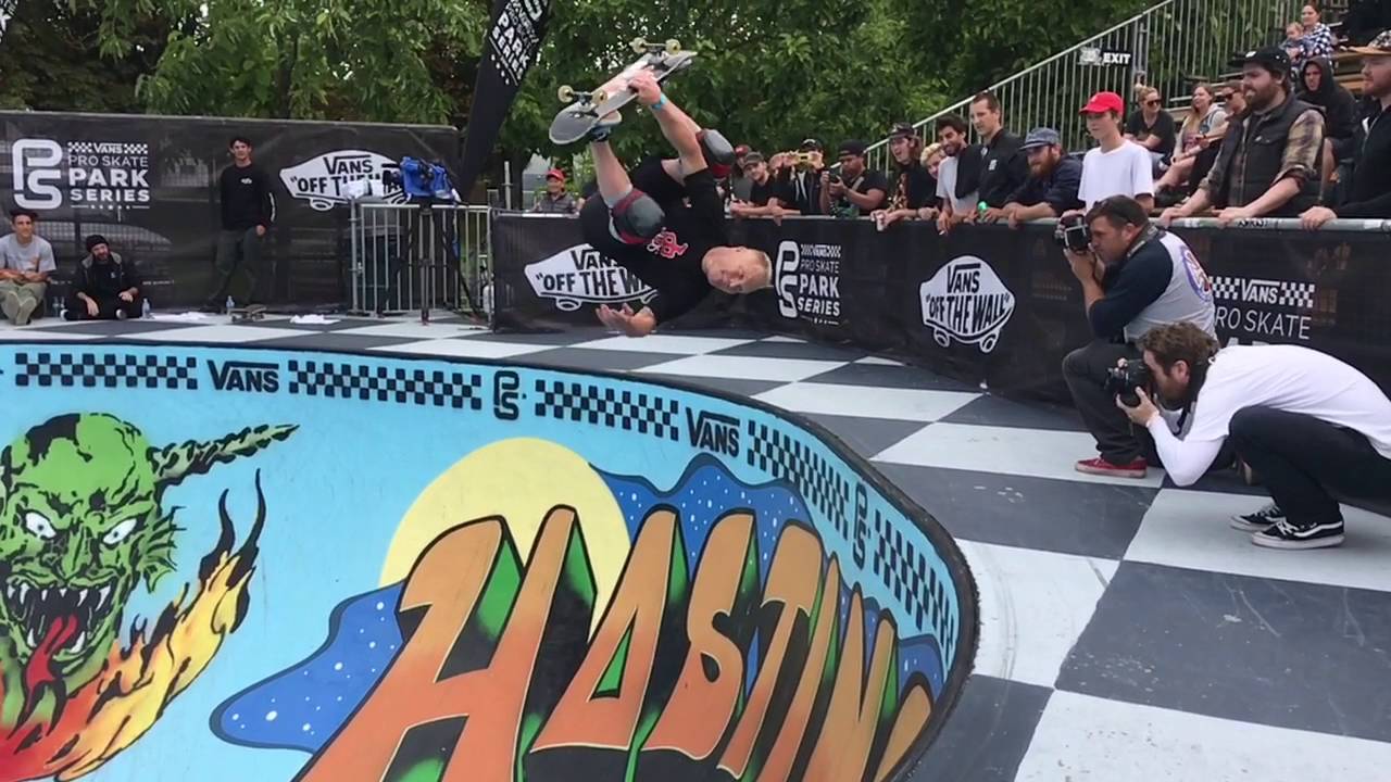 Dragon Roll! Rob Sluggo Boyce at Vans Pro Skate Park Series Vancouver ...