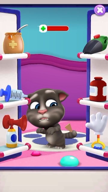 Tom Gets Injured 😔 - YouTube