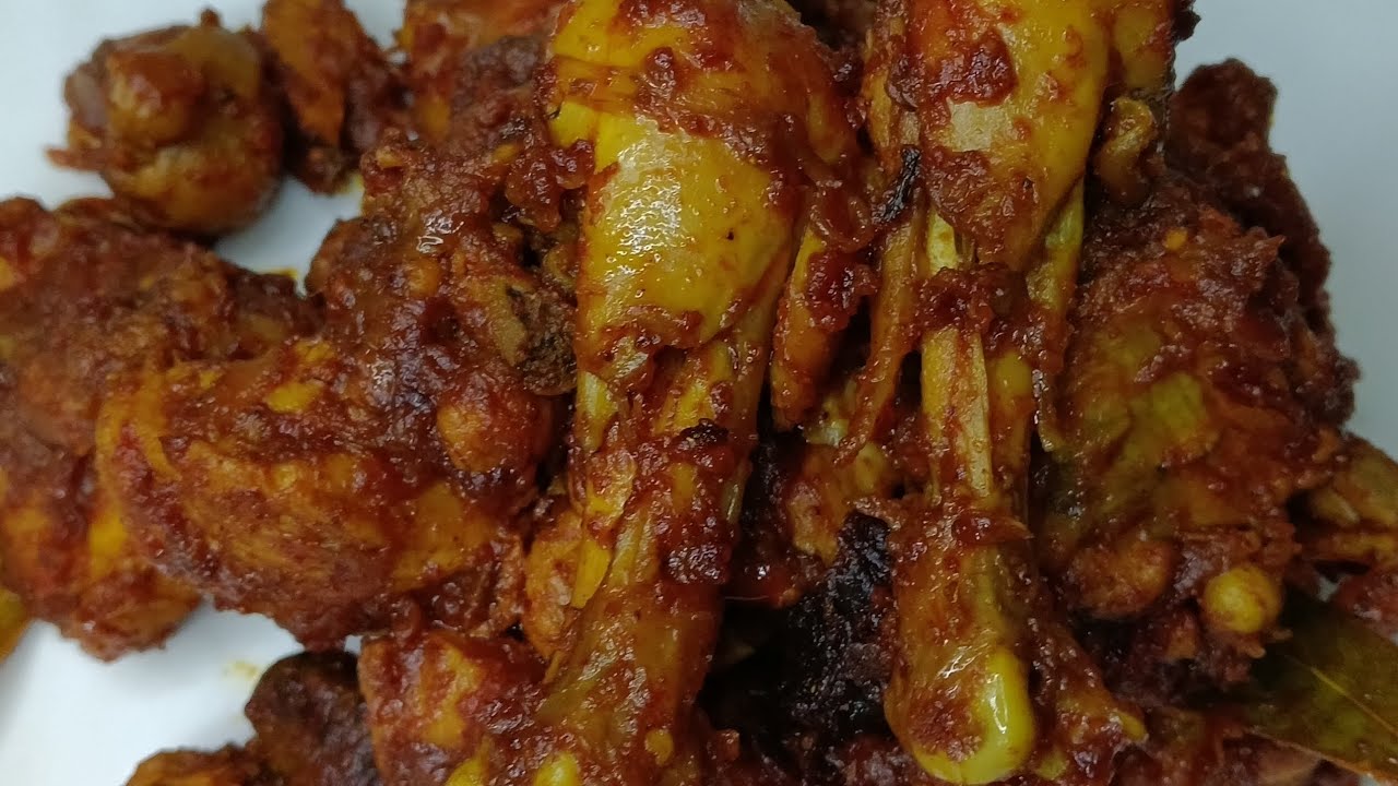 Dry Schezwan Chicken recipe#Rajiya kitchen - YouTube