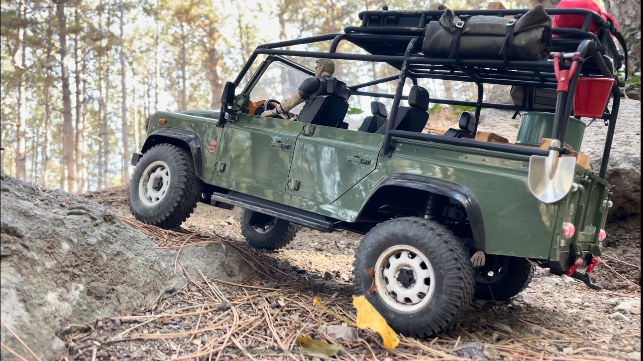 Traxxas TRX4 Defender 110 Scale R/C - YouTube