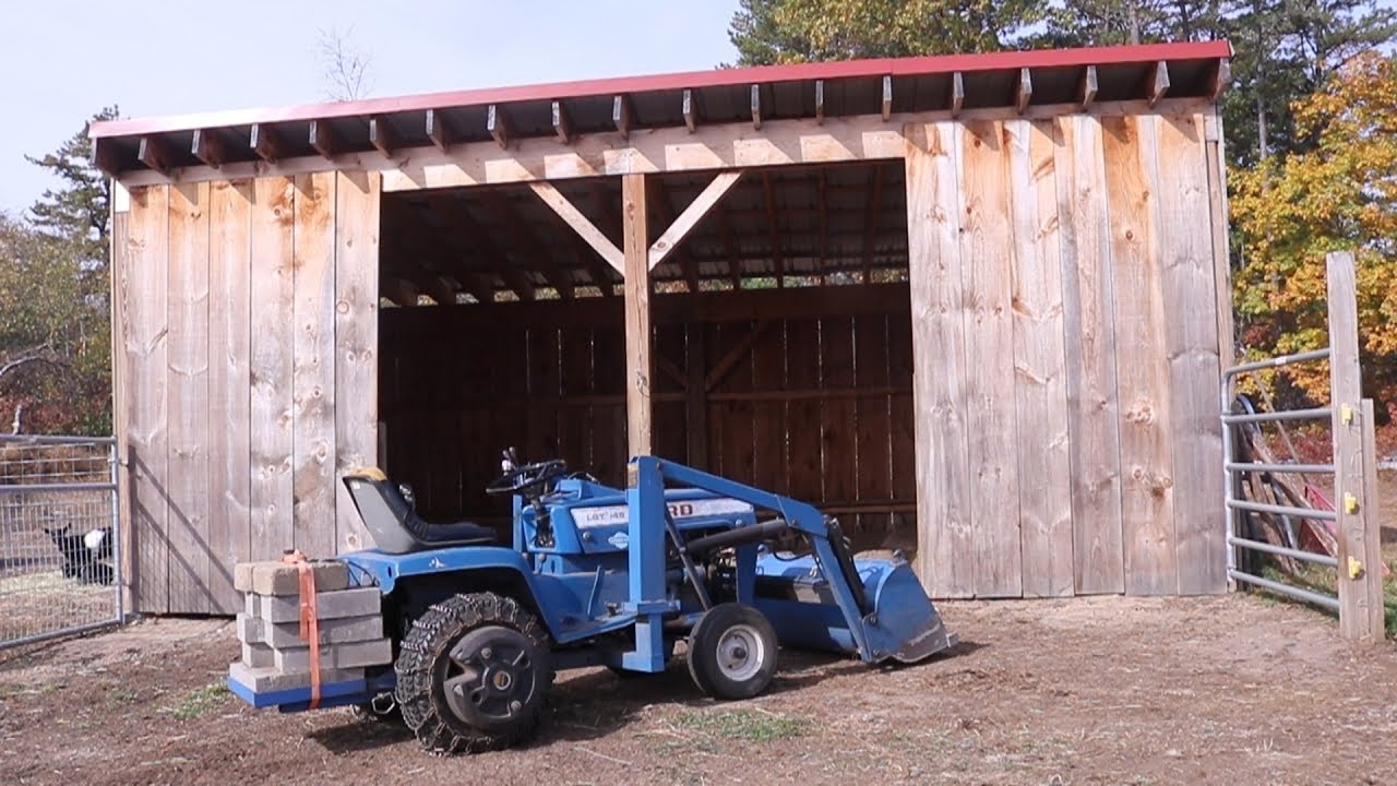 Ford LGT 145 Garden Tractor Kwik Way Loader Moving Gravel - YouTube