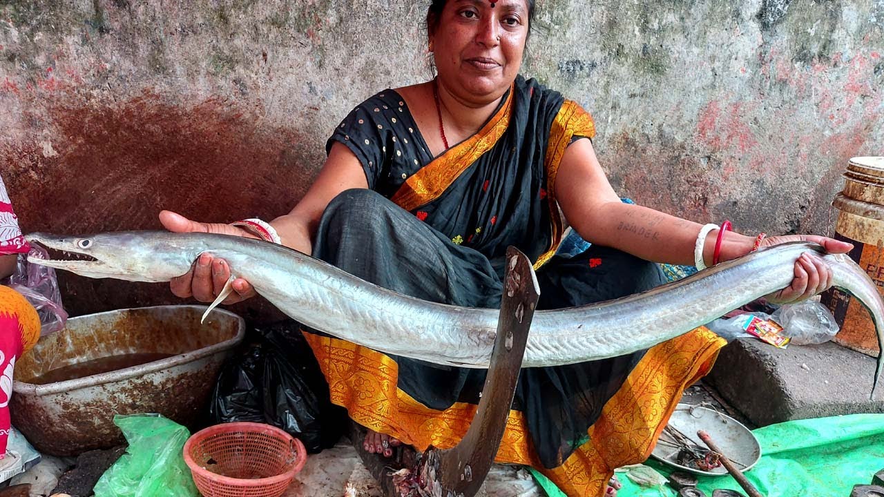 Pike/ Bain Mach/ Conger Eel Fish Cutting Skills. Fish Cutting Today ...