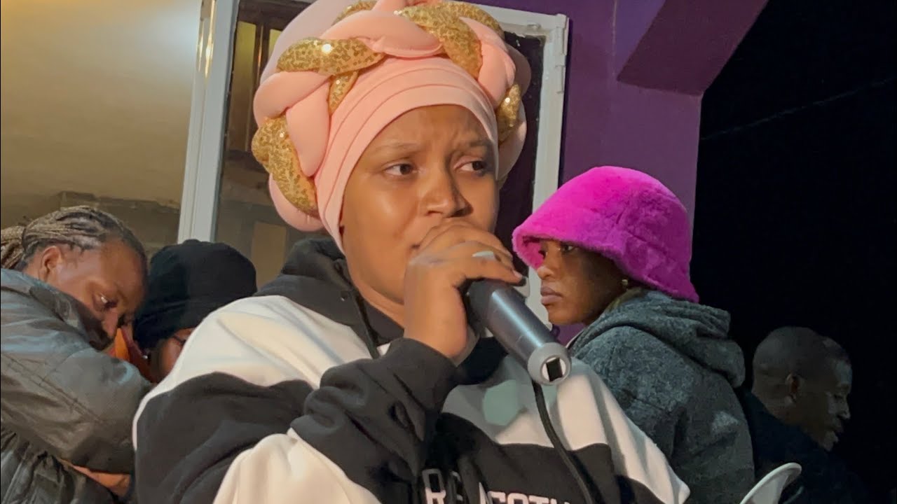 Kemi Sera Akabye Amaziga Mulumbe Lwa Evelyn Lagu - YouTube