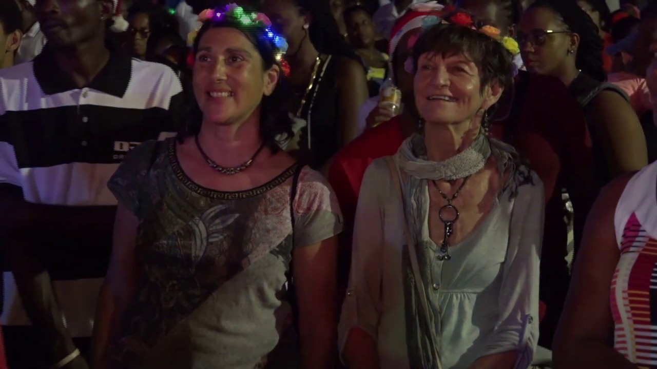 Ras Africa - LIVE In Concert (Slice of The Pie and more!) 🎭 💃🏻 🕺🏽 - YouTube