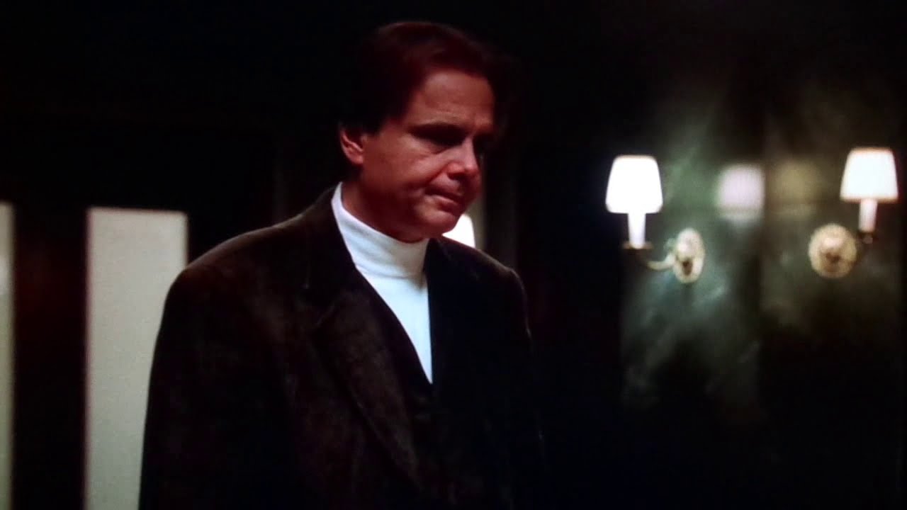 Ralphie Cifaretto apologises to Tony Soprano. The Sopranos clip. - YouTube