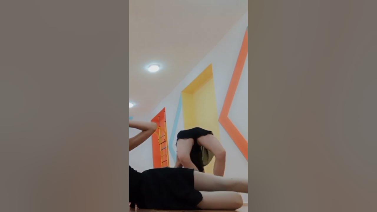 на танцах - YouTube