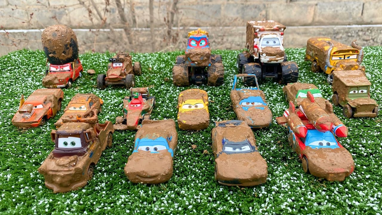 Clean up muddy minicars & disney car convoys! Miss Fritter, Lightning ...