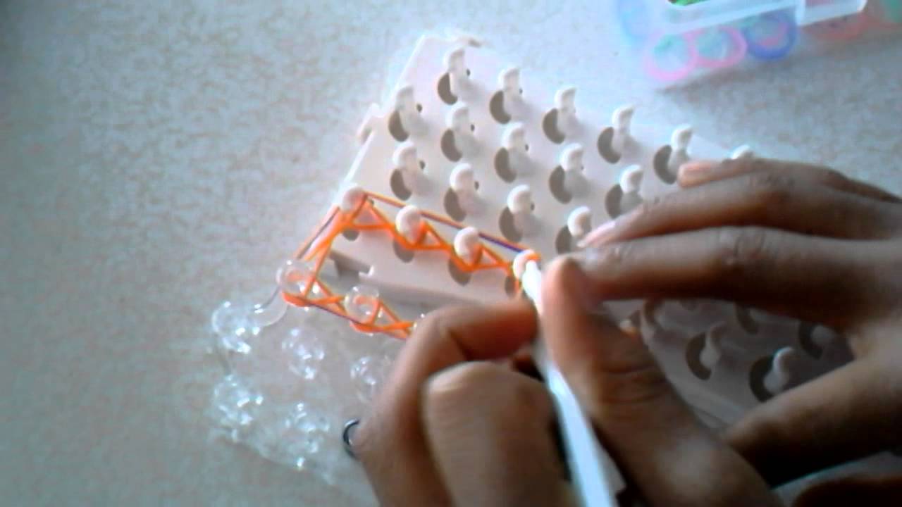 How to make hexafish with bandaloom and fun loom - YouTube