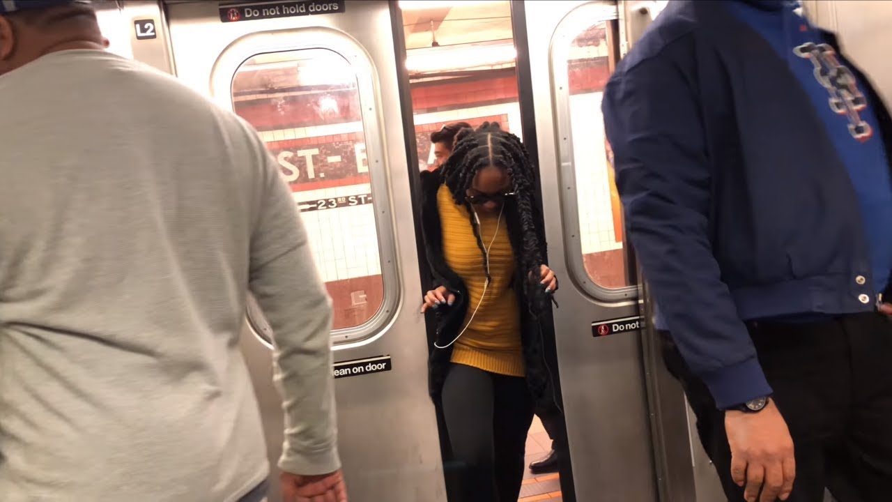 NYC Subway Announcements Fail & People Trying To Beat "Stand Clear Of ...