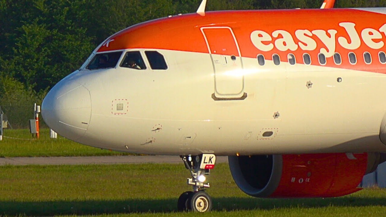 BEAUTIFUL close up of this easyJet A320neo at TAKE OFF - YouTube