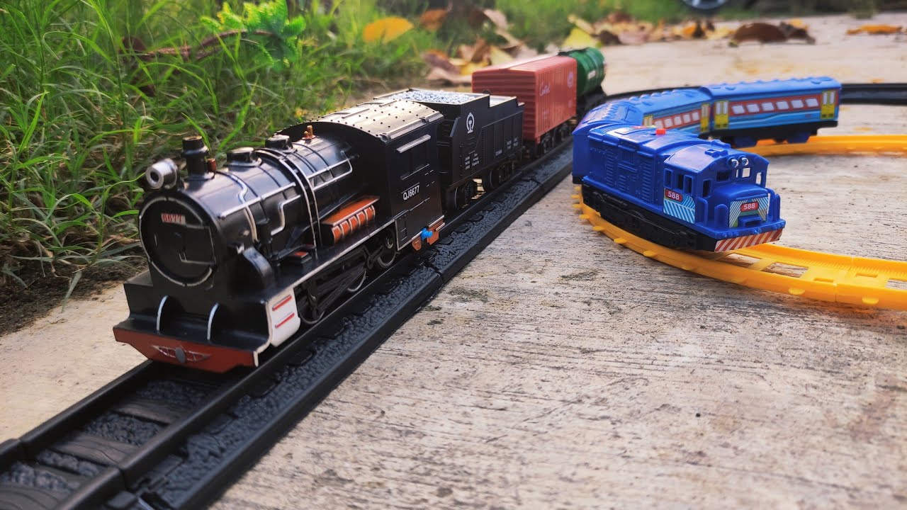 Merakit Mainan Kereta Api Multi Express, Kereta Api Classic Express ...