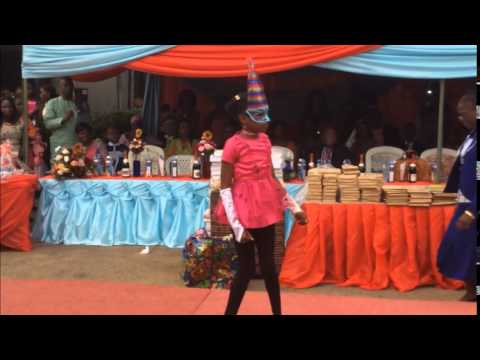 Isolog Schools 2014 Graduation (part 1) - YouTube