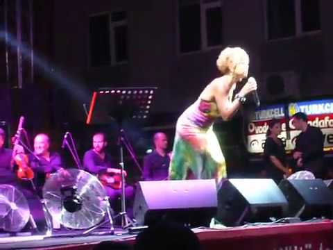 GÜLBEN ERGEN KONSERİ