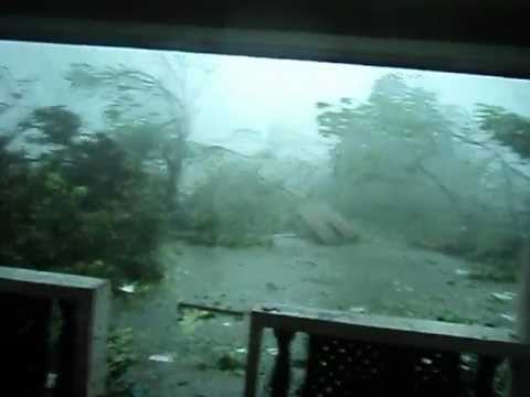 Bagyong pablo 12 04 12 - YouTube