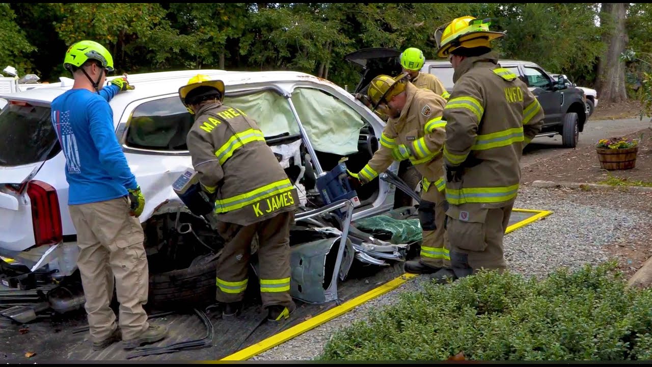 NABC FIRST RESPONDER EMERGENCY EXTRICATION TRAINING - YouTube