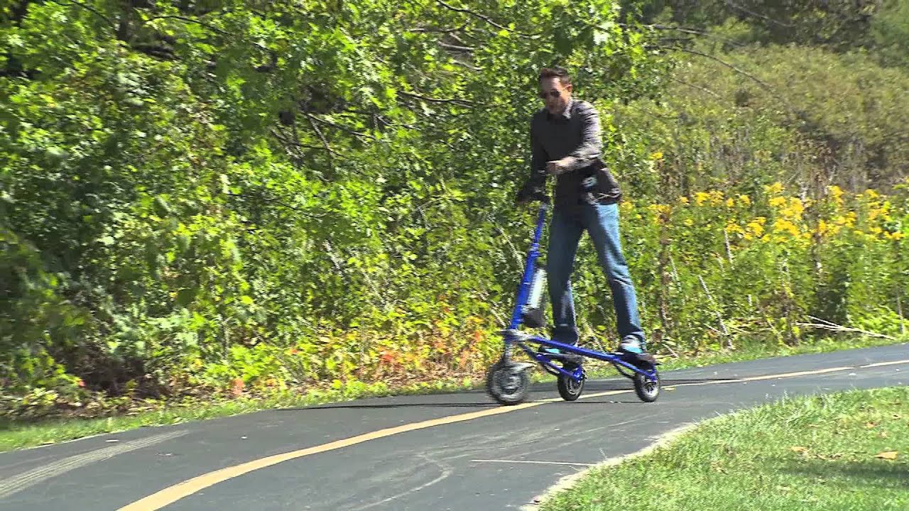 WGN TRIKKE RIDING - YouTube