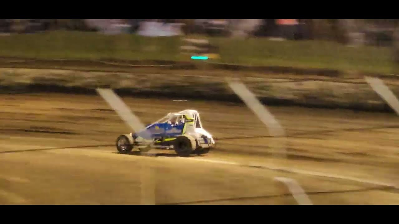Wingless Sprints A-main Hobart Speedway 4/11/2023 - YouTube