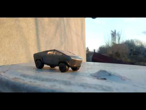 сделал кибертрак тесла из пластилина(made cybertrack tesla from ...