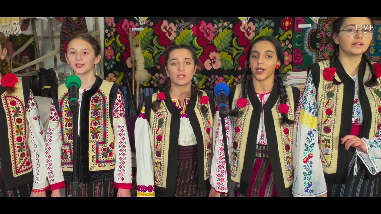 Grupul vocal folcloric "Floarea Dorului" - Mai badita mai Gheorghita ...