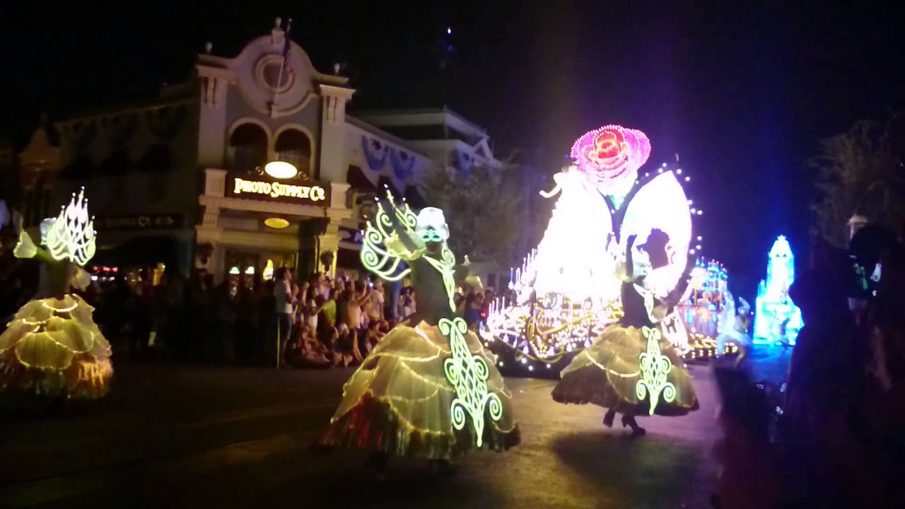 Disney's Paint The Night Parade! - YouTube