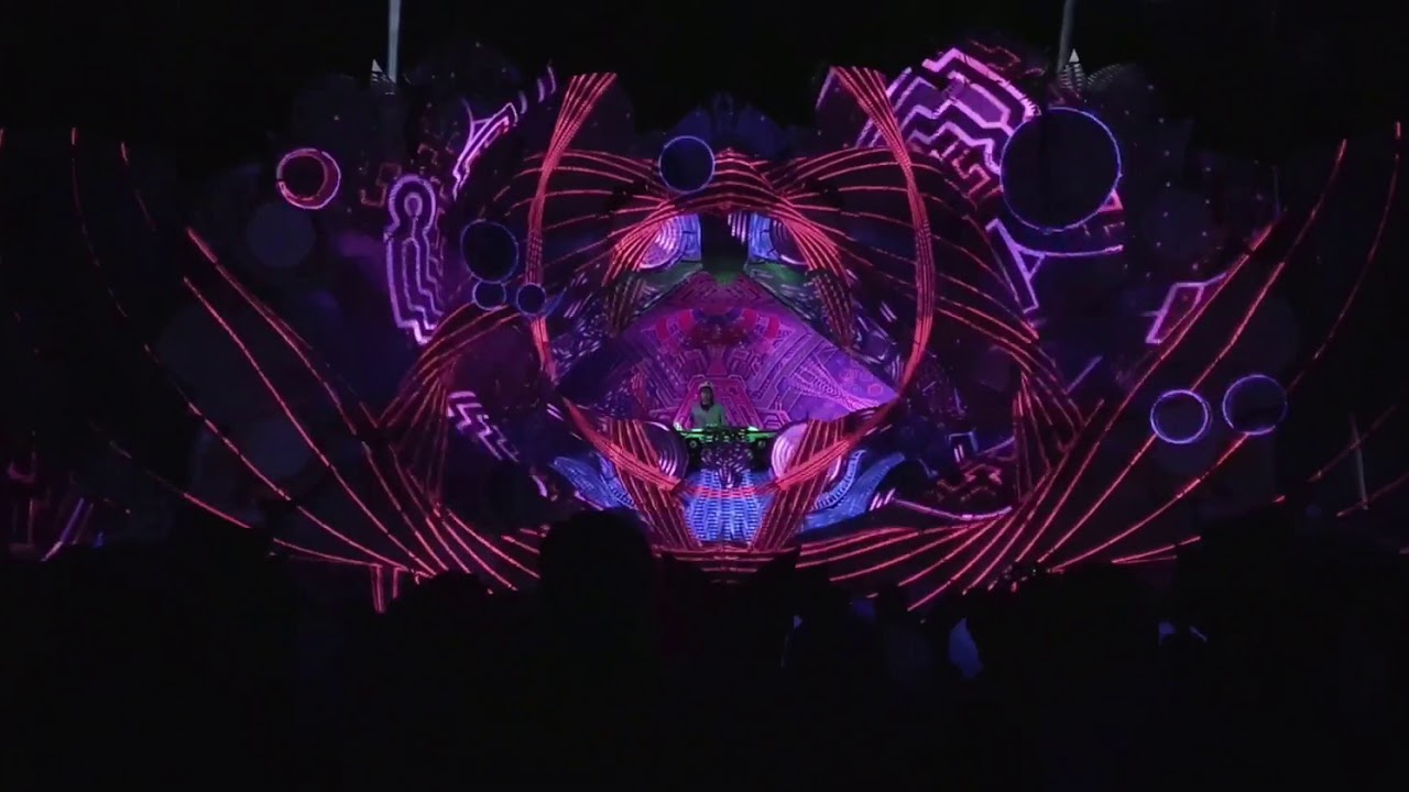Rave 2019 - YouTube