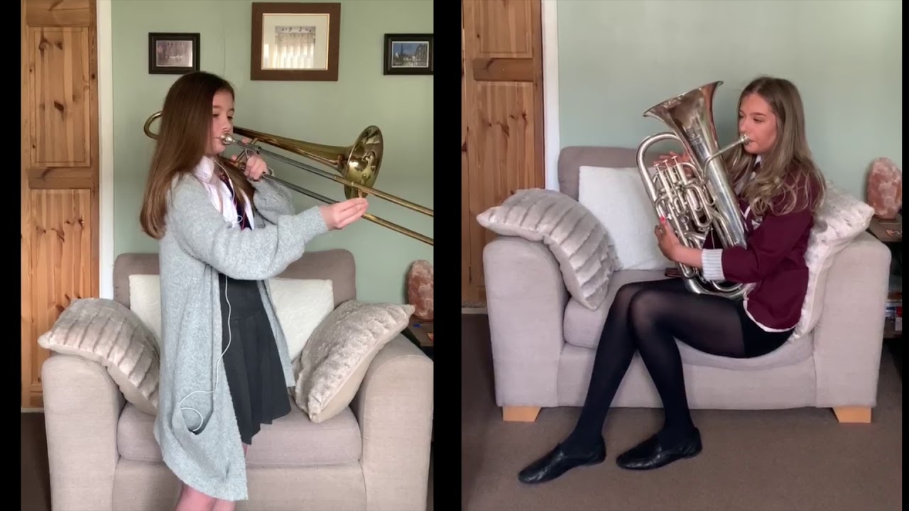 Bronwyn & Kaylin Stewart - Somewhere Over The Rainbow - YouTube