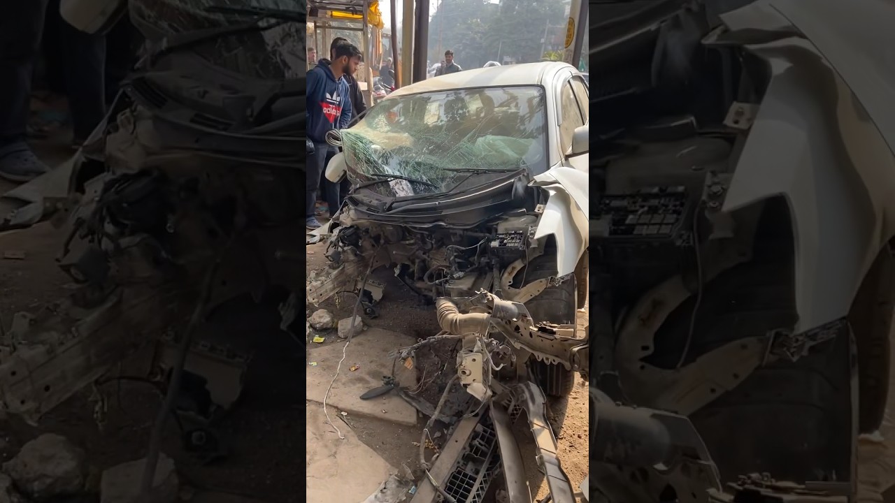 Live swift crash into divider || agra || high speed crash #bike # ...