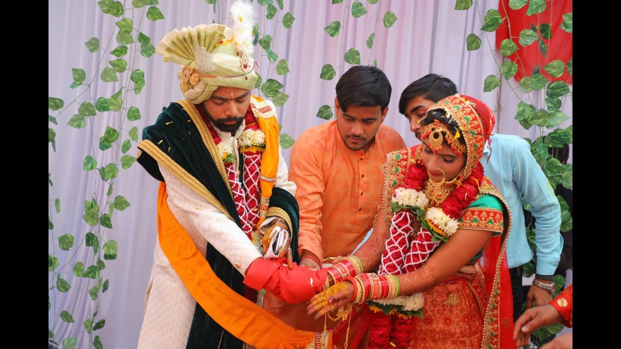 Mangal Phere || Shreyash Weds Bhumika || Indian Wedding || Trivedi ...