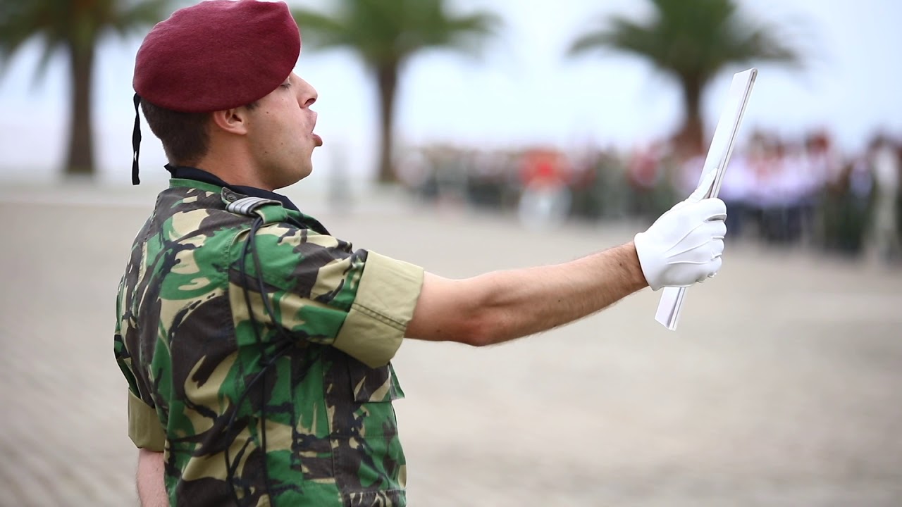 130º Curso de Comandos - YouTube