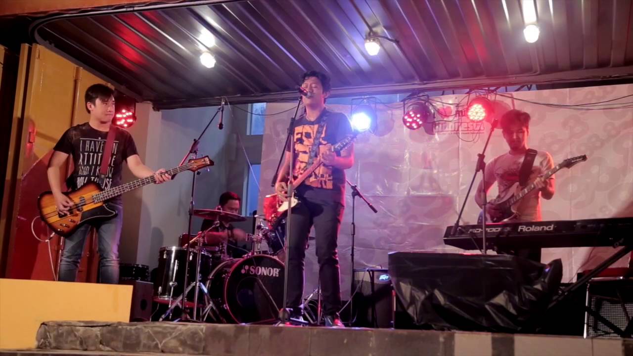 Muveno - "Honestly" (LIVE at 9th Anniversary MRadio) 2016 - YouTube