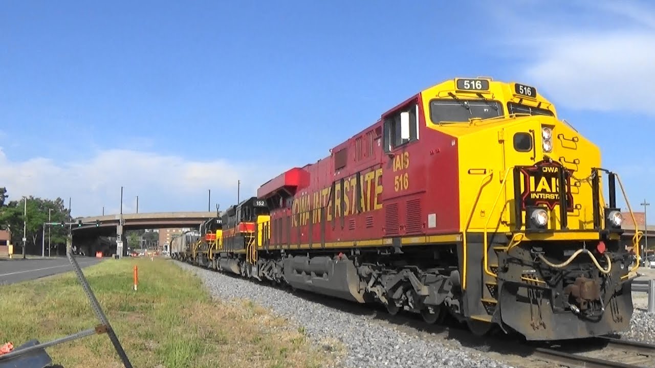IAIS 516 w/ SD38-2 & Slug Set, Moline, IL, 6/14/17 - YouTube